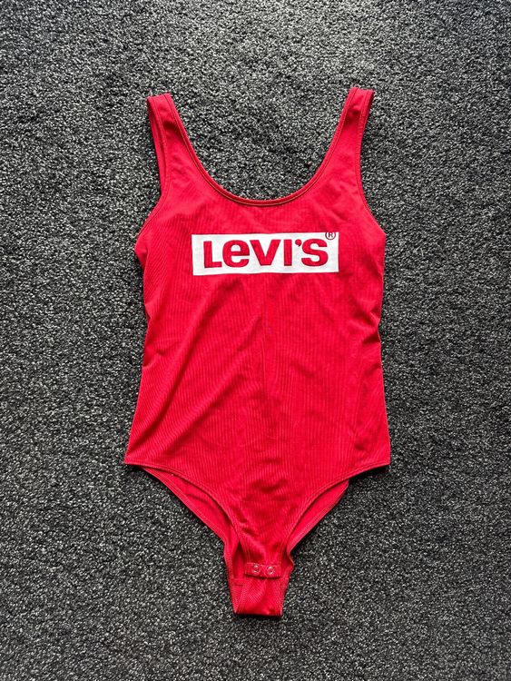 Roter Levi’s Body (Gebraucht) in Kaisten für CHF 20 – nur Abholung auf ...