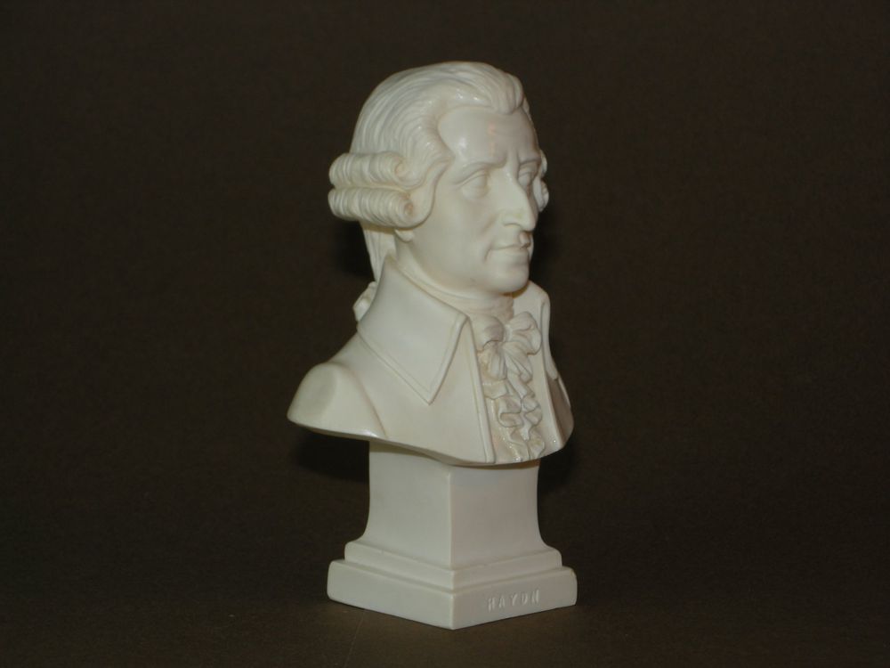 Alte Joseph Haydn Büste / Statue (Gebraucht) in Aarau für CHF 21 – mit ...