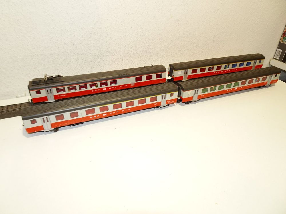 4 Liliput Personenwagen SBB Swiss Express HO (17) (Gebraucht) in Luzern für CHF 65.9 – mit ...