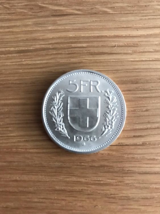 5 Franken 1966 Silber (Gebraucht) in Volketswil für CHF 7 – mit Lieferung auf Ricardo kaufen