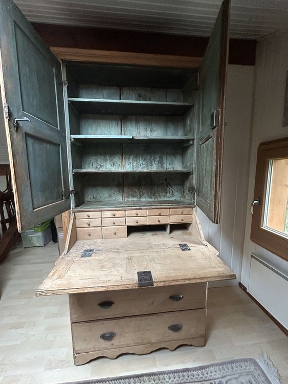 Armoire secrétaire en bois massif 19e (D'occasion) à St-Cergue pour CHF ...