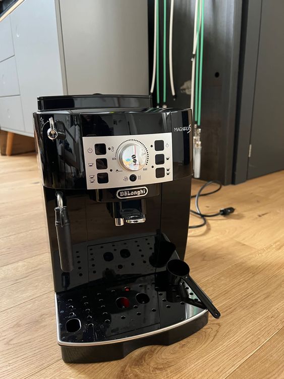 DeLonghi Magnifica S | Kaufen auf Ricardo