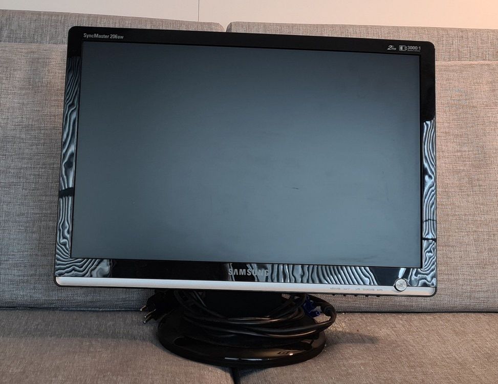Samsung Monitor Syncmaster 206BW 20 Zoll (Gebraucht) in Spiez für CHF 1 ...
