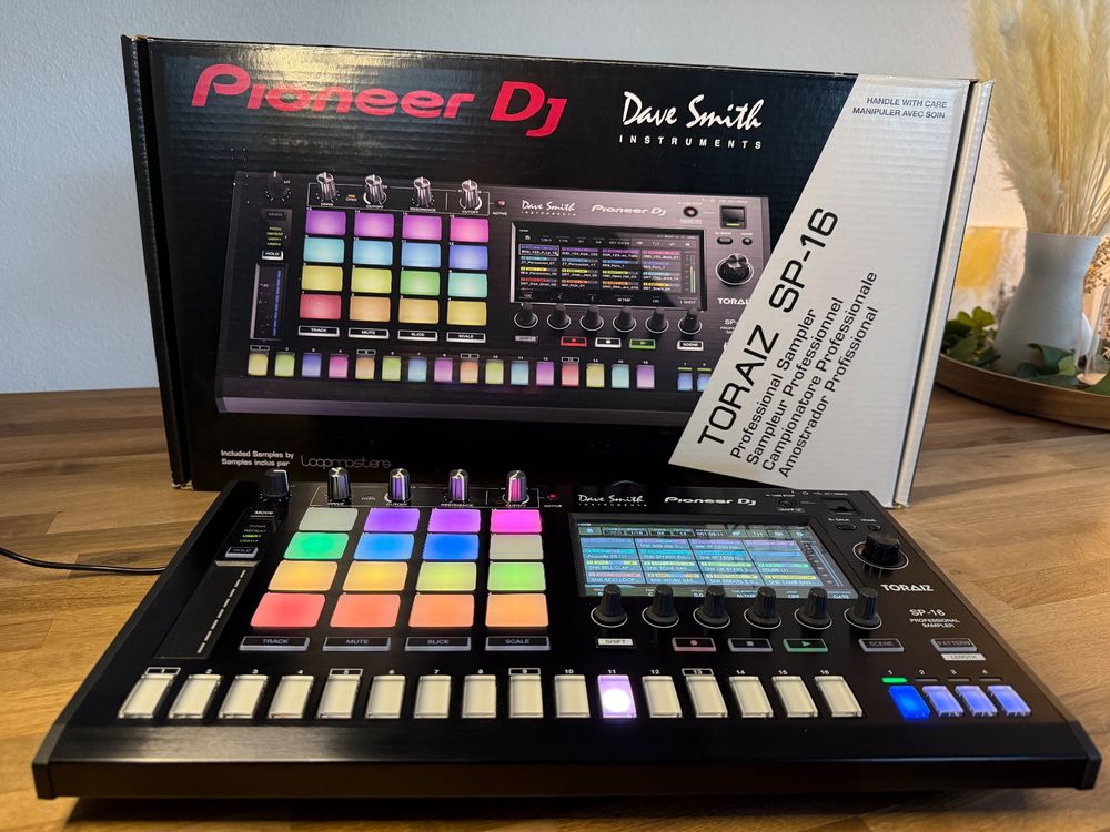 🎛 Pioneer DJ TORAIZ SP-16 – Sampler & Sequencer - OVP (Gebraucht) in ...