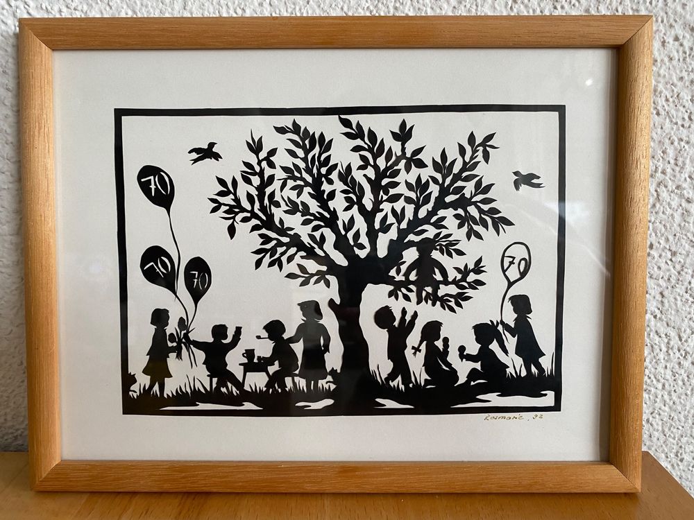 Scherenschnitt in Holzrahmen mit Glas signiert (Gebraucht) in ...