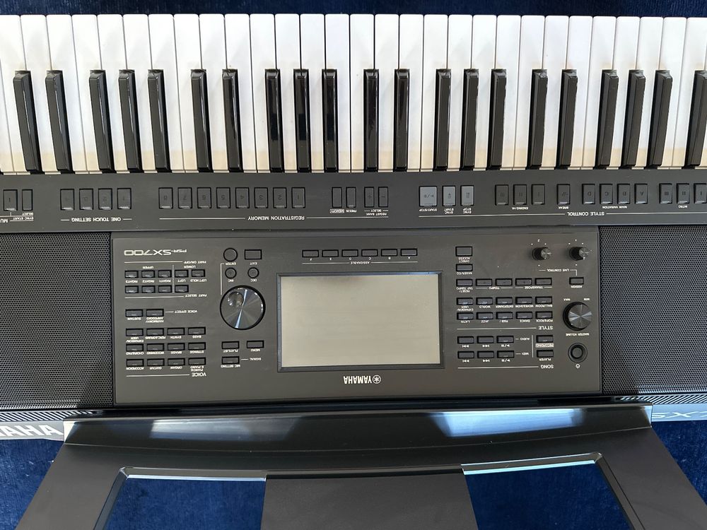 Yamaha PSR-SX 700 Keyboard | Kaufen auf Ricardo