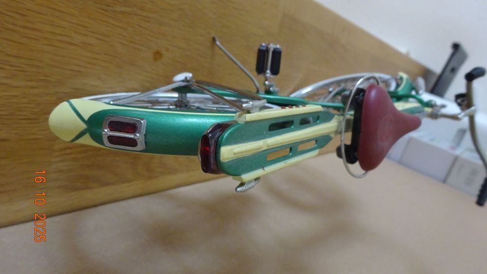 Vélo Colombus vélo miniature époque 30 Cm (D'occasion) à Bassecourt ...