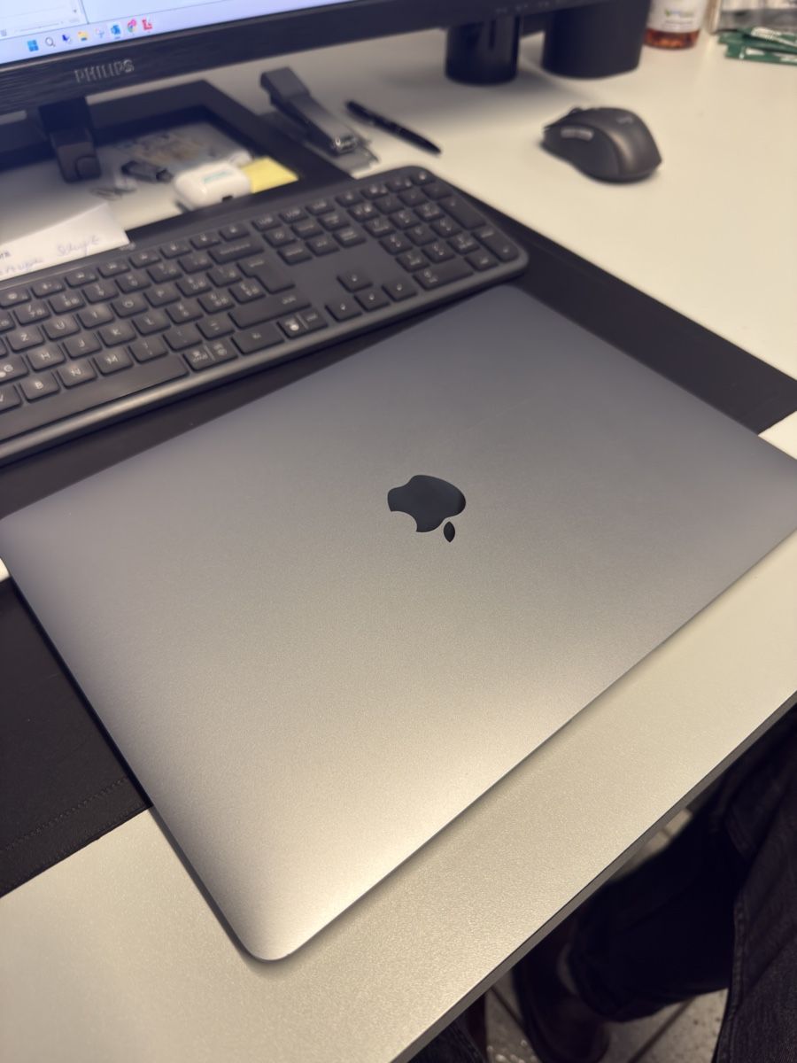 MacBook Air 13” (Apple M1, 2020) – 8 GB RAM, 256 GB SSD (Neu (gemäss ...