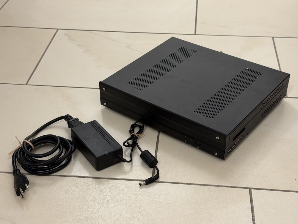 YunoHost Appliance für das SelfHosting von Web-Apps (Gebraucht) in ...