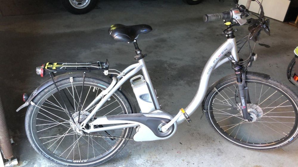 Flyer C8 Premium | Kaufen auf Ricardo