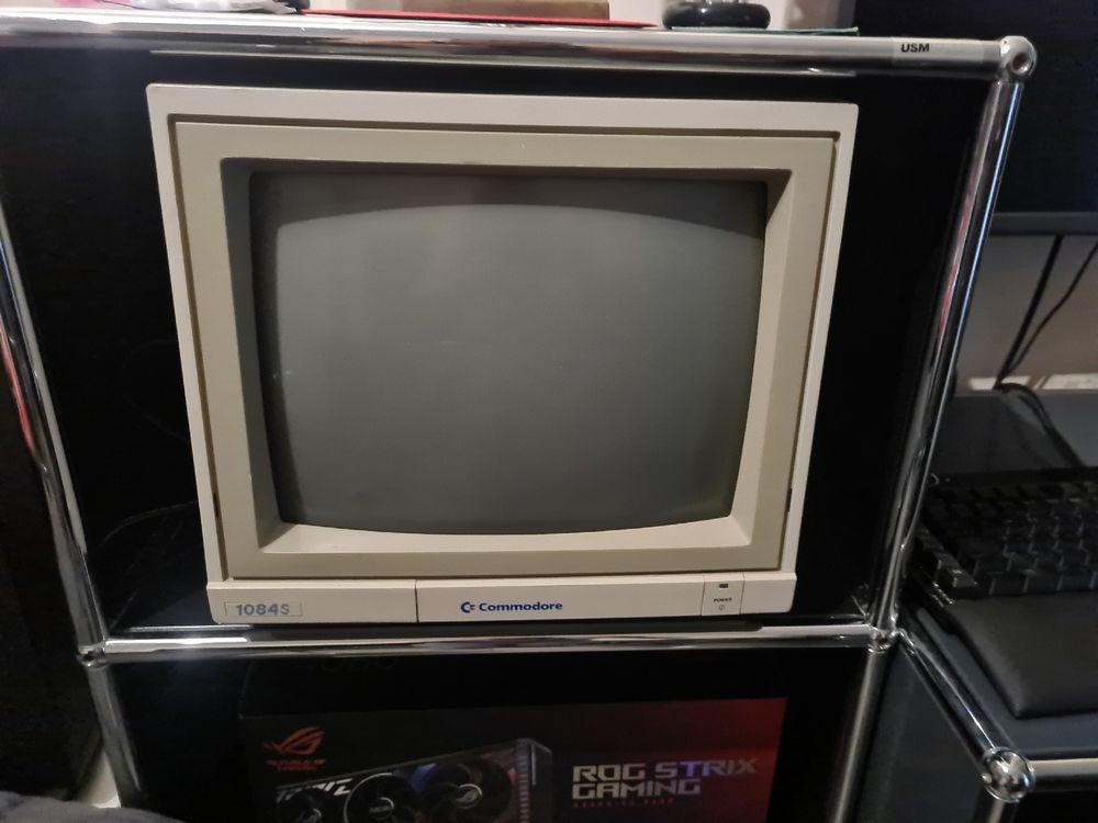 Commodore 1084s (Gebraucht) in für CHF 300 – nur Abholung auf Ricardo kaufen