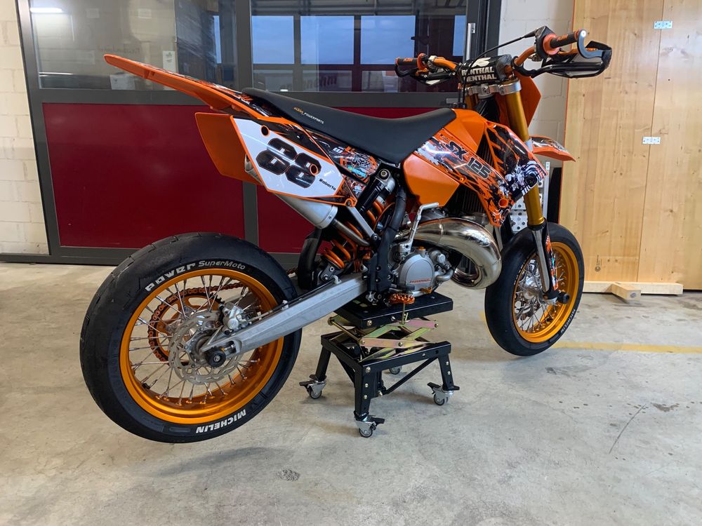 Schone Supermoto 125ccm Gebraucht Ebenbild