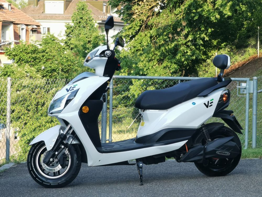 Vengo Leo Elektro-Roller E-Scooter 45 km/h (wie neu) (Gebraucht) in für CHF 1005 – mit Lieferung ...