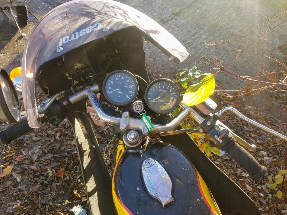 Yamaha 1E7 (Defekt) in für CHF 460 – nur Abholung auf Ricardo kaufen