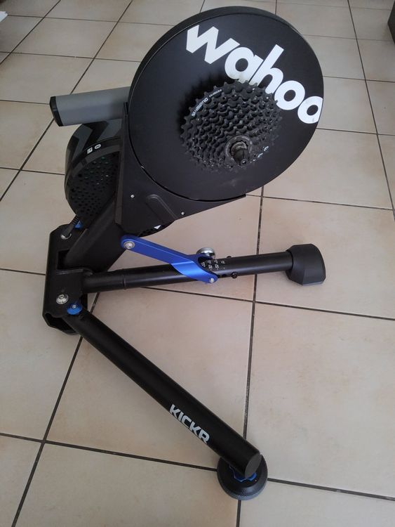 WAHOO KICKR V5 Rollentrainer ( Modell WF 113) | Kaufen auf Ricardo