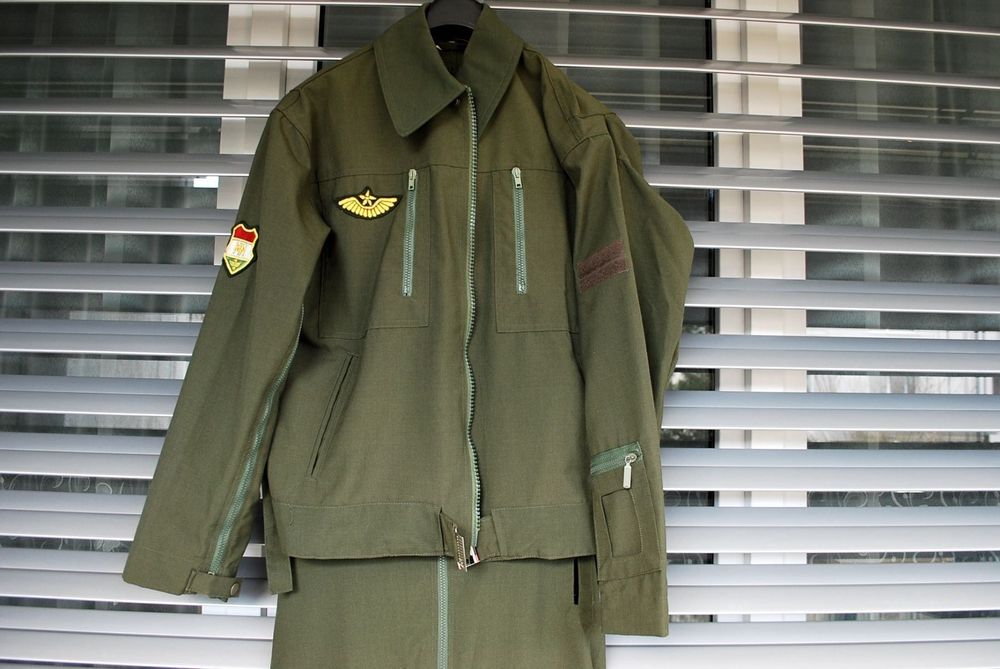 Militär Helikopter Pilot Suit 80er Jahre (Gebraucht) in Biel/ Bienne ...