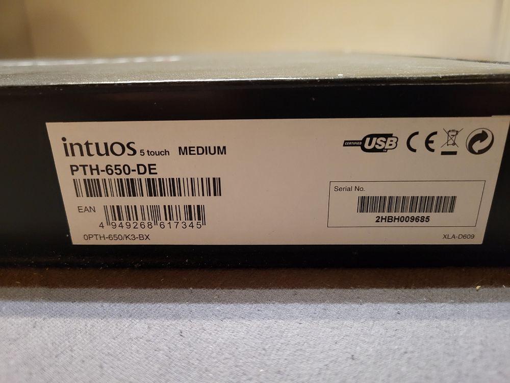 Wacom Intuos 5 Touch Pen Tablet PTH-650K Grafiktablet (Gebraucht) in ...