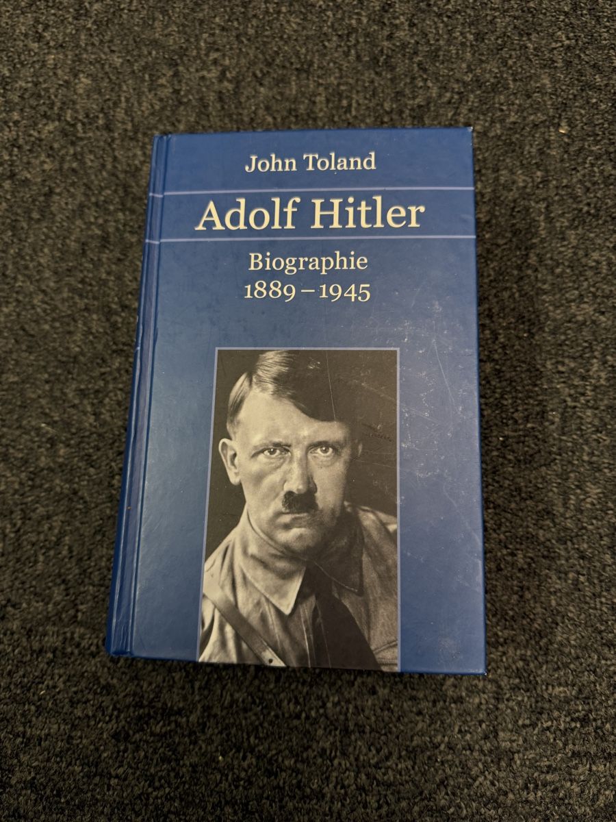 Adolf Hitler Biographie von John Toland (Gebraucht) in Zürich für CHF ...