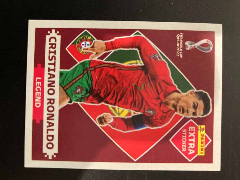 Panini WM 2022 - Extra-Sticker (RONALDO - ROT) (Neuf (Voir description)) à Untereggen pour CHF ...