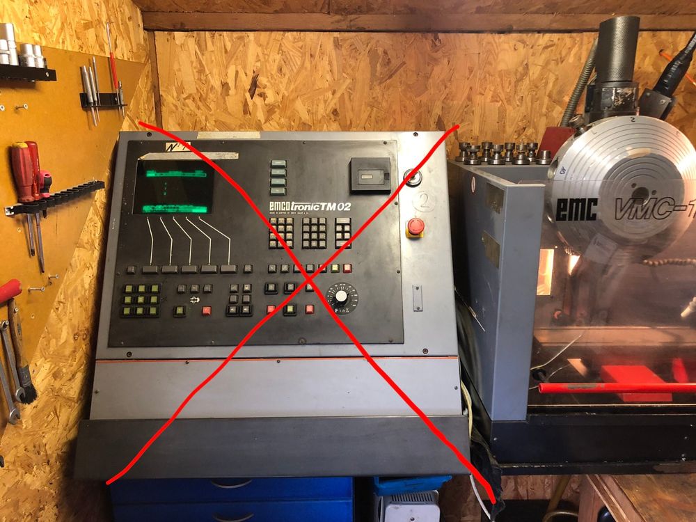 EMCO VMC-100 TM02 CNC Fräsmaschine OHNE Steuerung (Gebraucht) in ...
