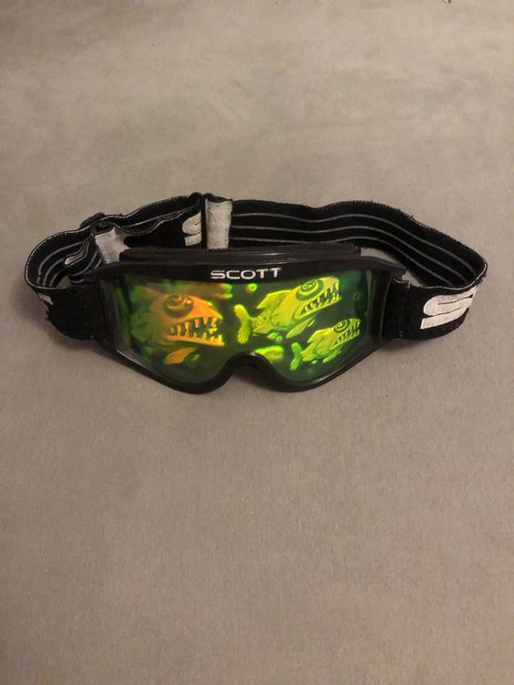 Seltene Scott Hologramm Brille Piranhas Rahmen defekt (Gebraucht) in ...