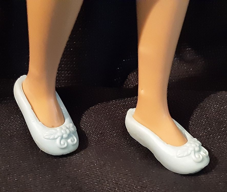 DISNEY's "Gabriella" im Barbie's "Fairytopia"-Outfit (Gebraucht) in ...
