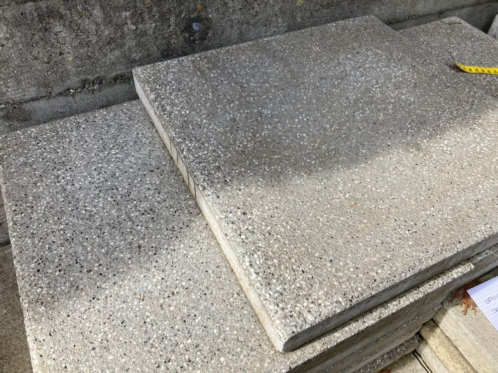 Gartenplatten 40 x 40 x 4 cm / 8 Stk. (Gebraucht) in Grüningen für CHF ...