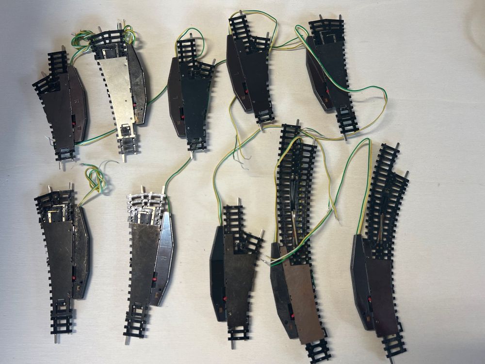 Minitrix, Spur N, 10 gebrauchte Diverse Weichen (Gebraucht) in ...