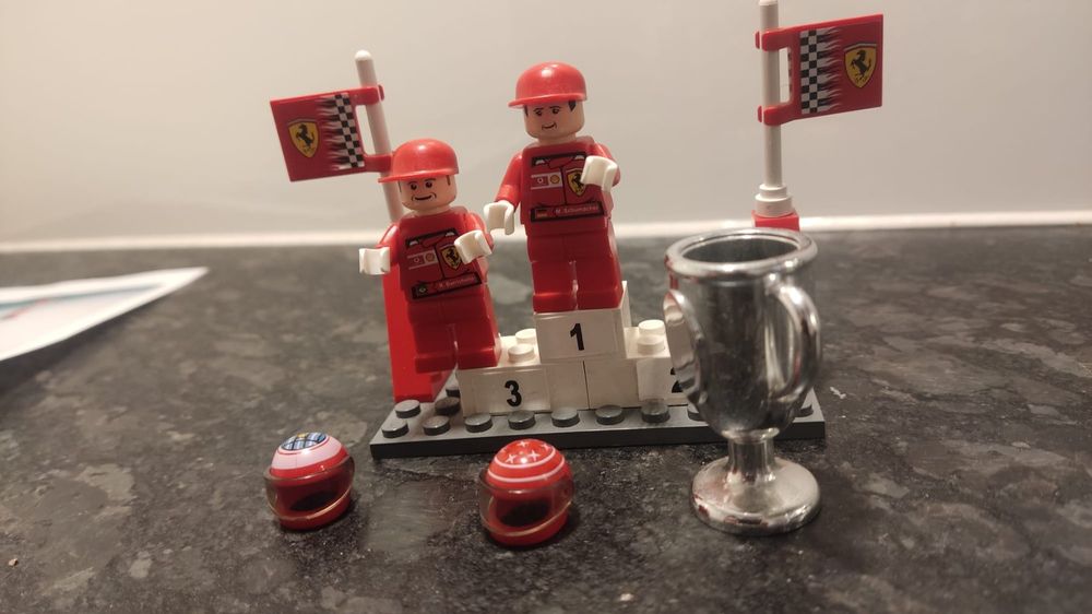 Lego Racers 8389 M. Schumacher und R.Barrichello Podium | Kaufen auf ...