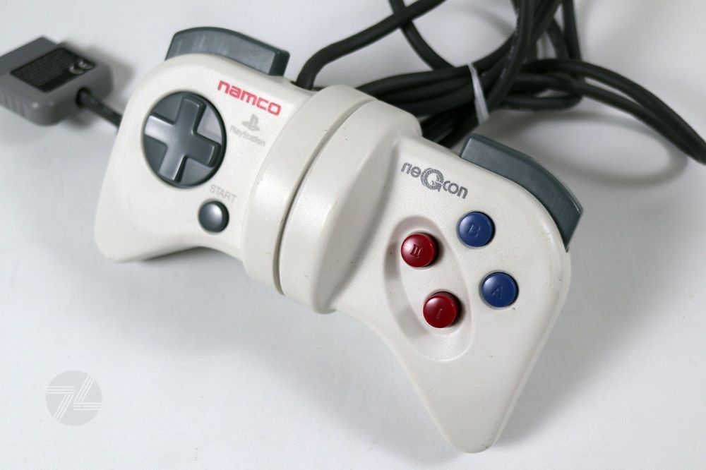 NAMCO NEGCON NPC-101 PS1 Controller (Gebraucht) in für CHF 19 – mit ...