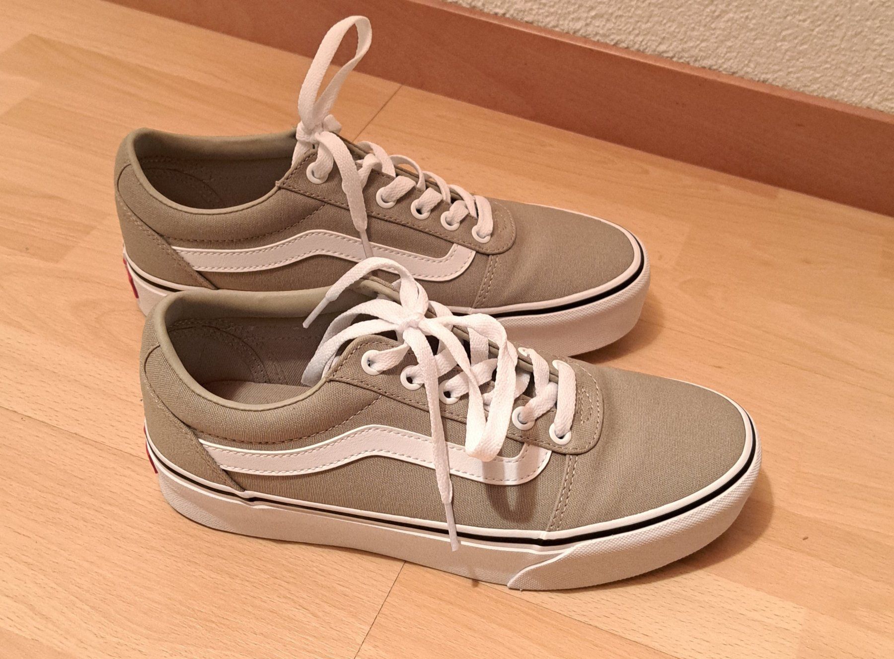 VANS Ward Platform, Gr. 39, NEU-Originalverpackt! (Neu und ...