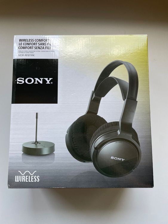 SONY MDR-RF811RK Funkkopfhörer (Over-ear, Schwarz) (Neu (gemäss ...