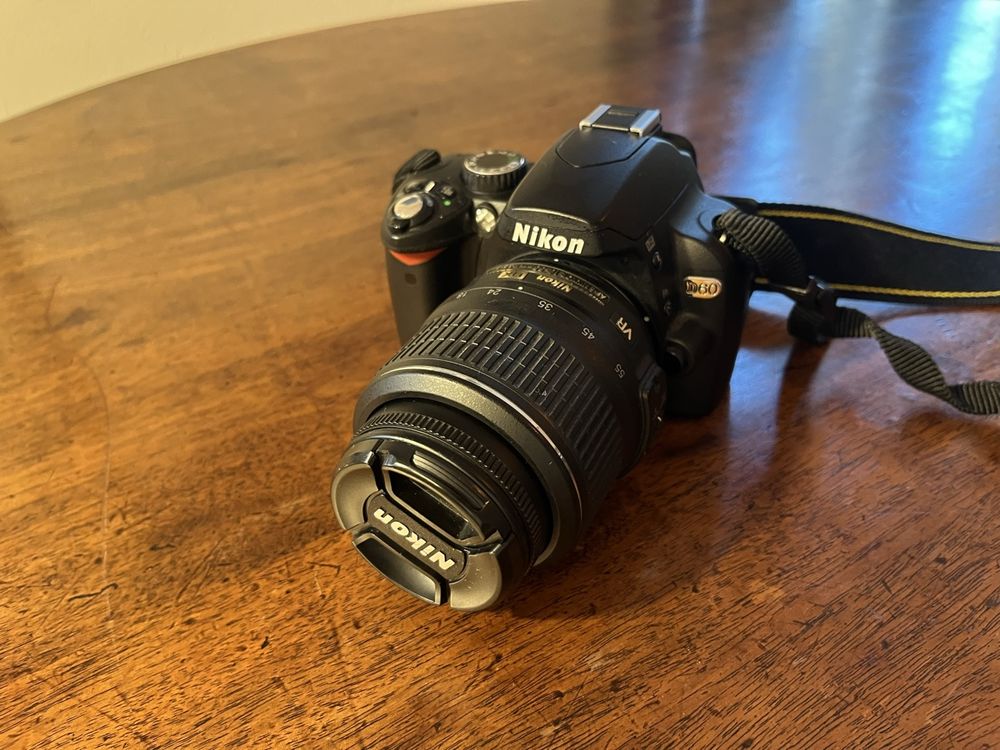 Nikon D60 Digital Camera with 18-55mm lens (Gebraucht) in Zürich für ...