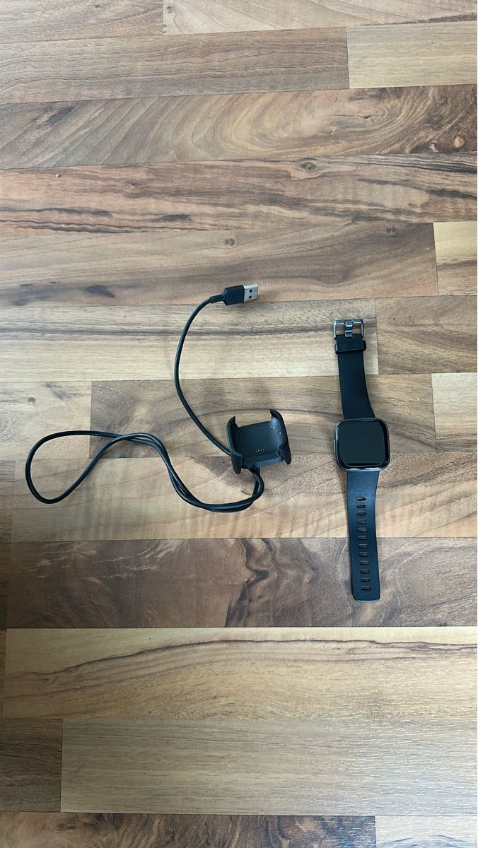 Fitness Smartwatch - Top Zustand! Inkl. Ladegerät (Gebraucht) in ...