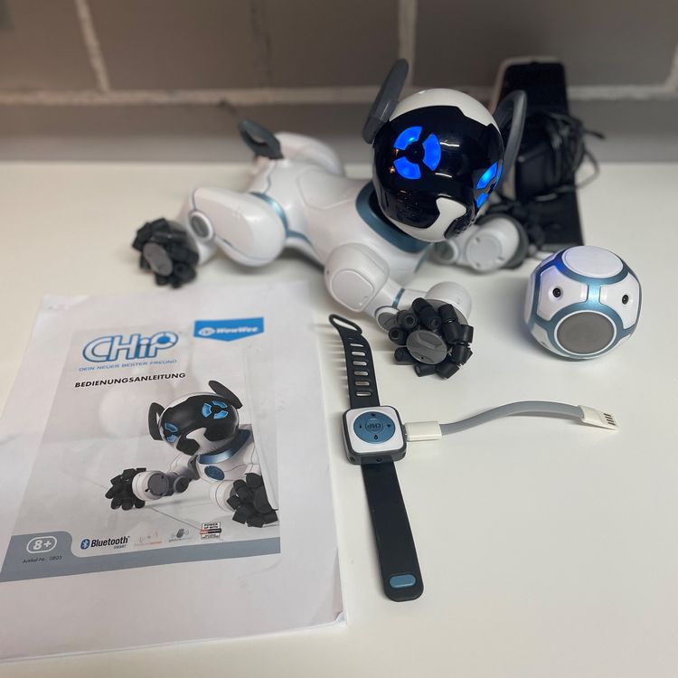 WowWee CHiP (Defekt) in Gossau ZH für CHF 10 – mit Lieferung auf ...