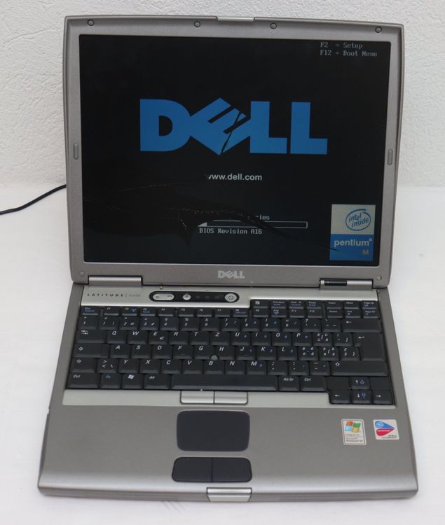 Dell Latitude D600 Notebook - defekt (Defekt) in Frick für CHF 8 – mit ...