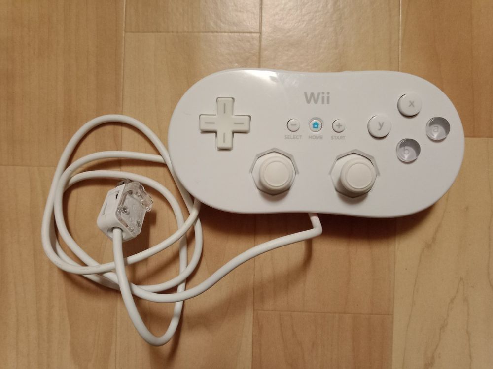 Classic Controller Wii officielle | Kaufen auf Ricardo