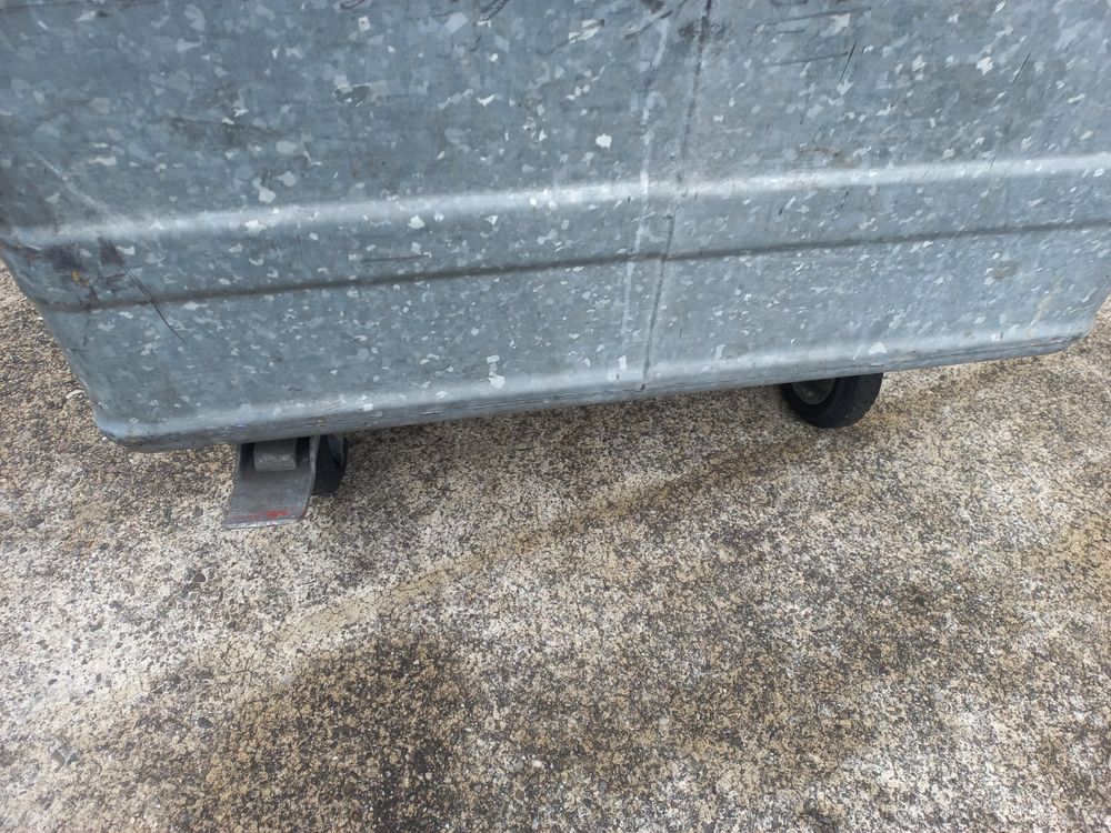 Abfallcontainer Kehrichtcontainer Müllcontainer Container (Gebraucht) in DULLIKEN für CHF 334 ...