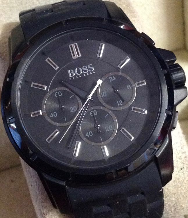 HUGO BOSS Chronograph Herrenuhr ( Neue Preise : 345 CHF ) (Gebraucht ...