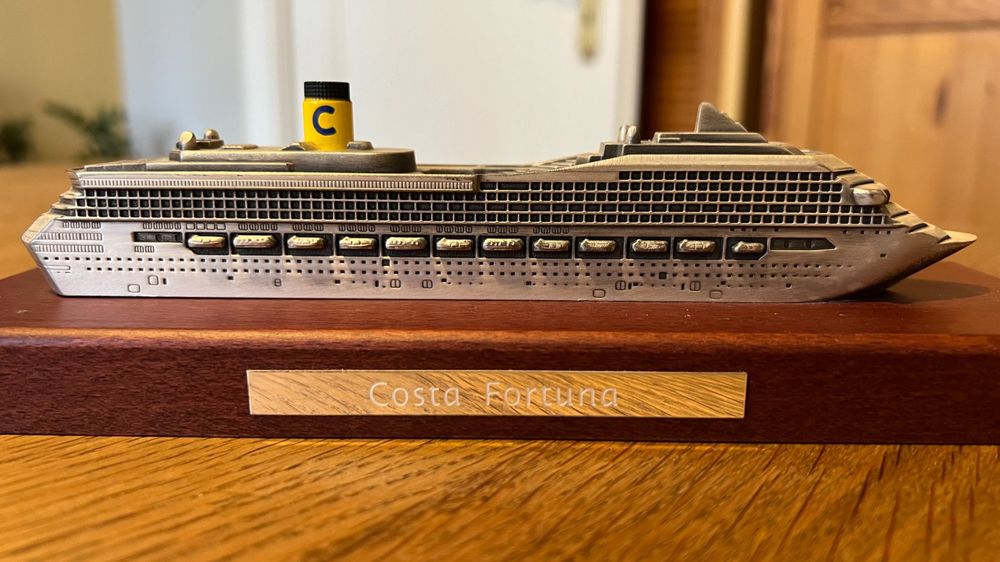 Costa Fortuna Metall Model 1:1250 (Gebraucht) in Zuerich für CHF 25 ...