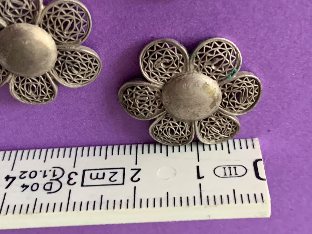 Trachtenschmuck Blumen Aufnäher 3 Stk. (Gebraucht) in Dittingen für CHF 19 – mit Lieferung auf ...