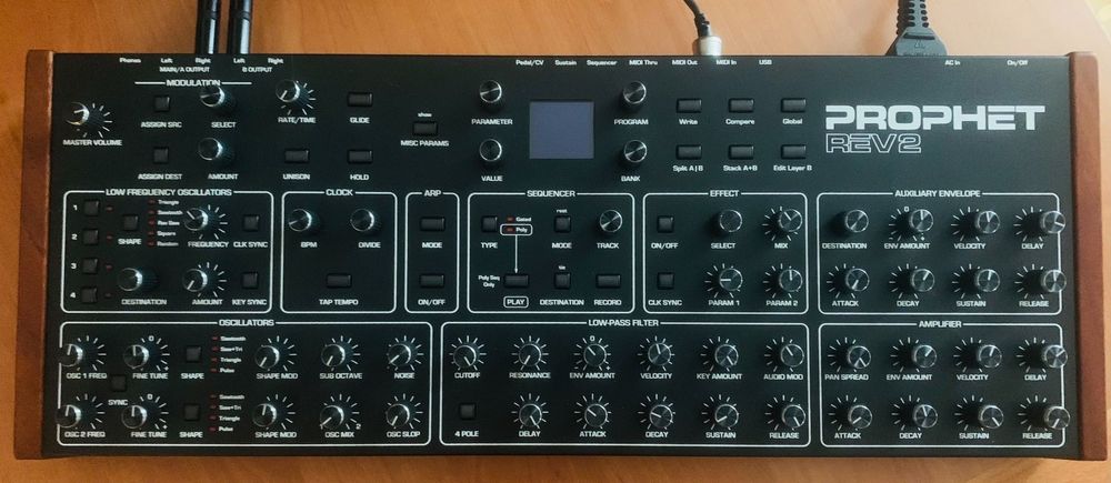 Dave Smith Prophet 8 rev. 2 (Gebraucht) in Basel für CHF 990 – mit ...