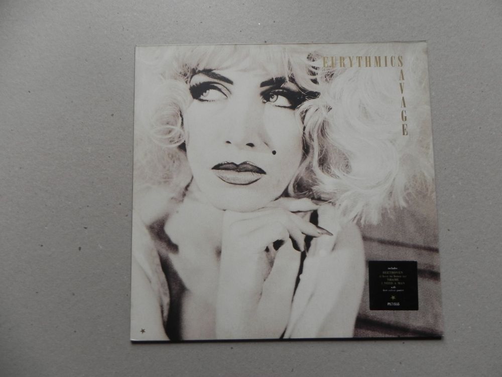 LP brit. Rock Pop New Wave Duo Eurythmics 1987 Savage Poster (Gebraucht ...