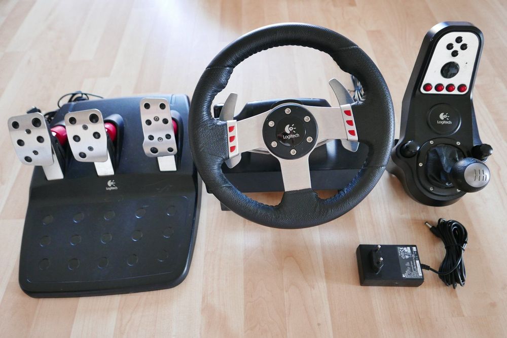 Logitech G27 steering wheel (Gebraucht) in Zürich für CHF 60 – mit ...