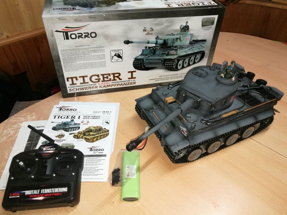 Torro Panzer Tiger 1 1:16 (Neu (gemäss Beschreibung)) in Reichenburg ...