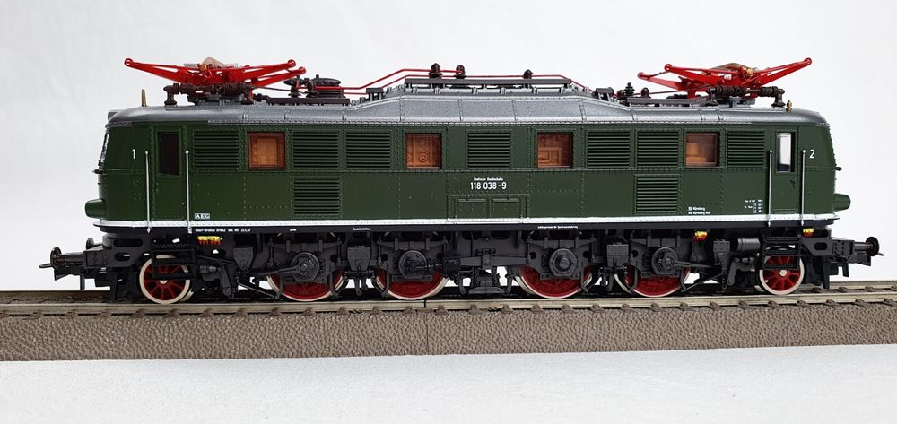 Roco 04141C DB E-118 038-9 grün analog, OVP (Gebraucht) in Seon für CHF ...