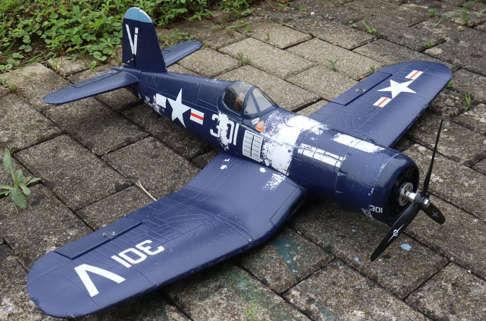 FMS F4U Corsair 800mm PNP Warbird mit Motor, ESC, Servos (Gebraucht) in ...