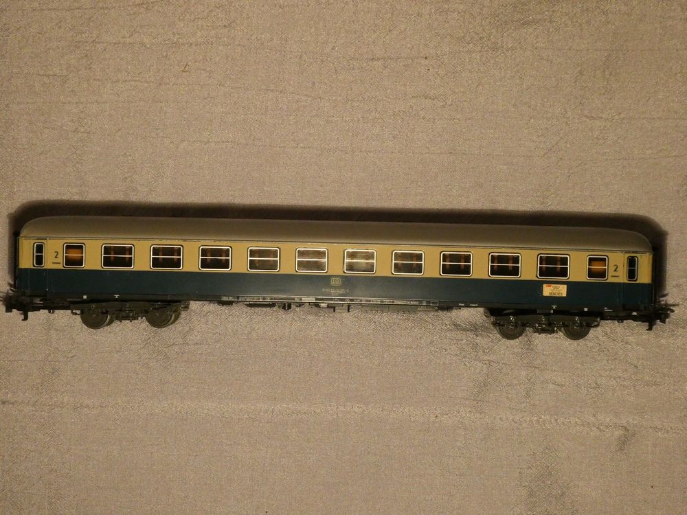 Märklin DB Schnellzugwagen 2.-Klasse (Gebraucht) in Muri b. Bern für CHF 5 – mit Lieferung auf ...