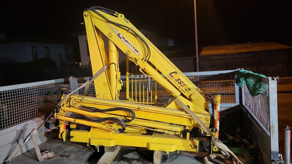 Kran Copma 365/2 mit greiferleitung (Gebraucht) in Preonzo für CHF 3990 ...