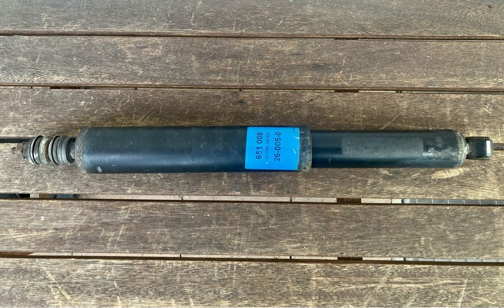 Land Rover Defender Lenkungsdämper (Gebraucht) in Bülach für CHF 25 ...